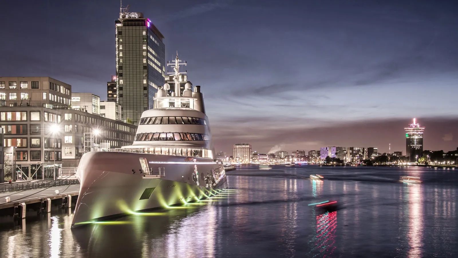 The best pictures of superyachts at night